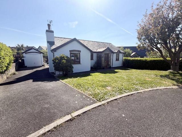 3 bedroom bungalow for sale