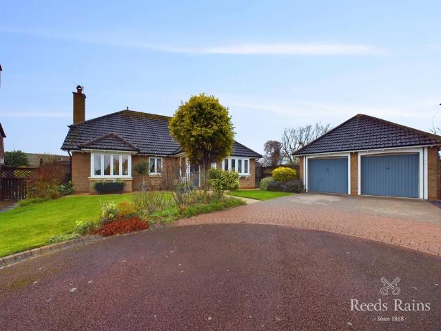 3 bedroom bungalow for sale