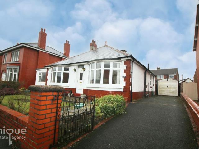 3 bedroom bungalow for sale