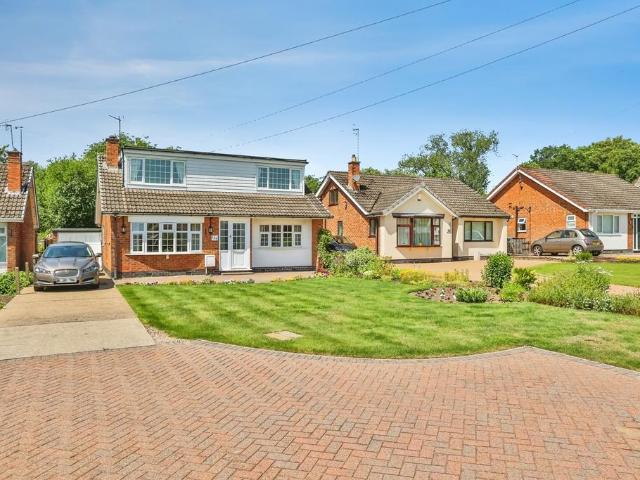 3 bedroom bungalow for sale