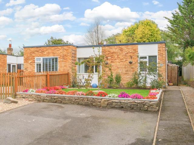 3 bedroom bungalow for sale