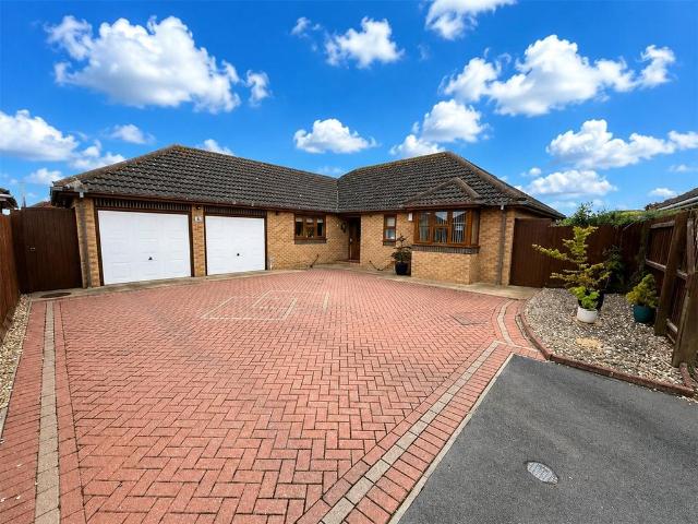 3 bedroom bungalow for sale