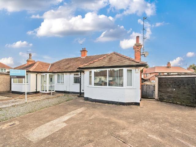 3 bedroom bungalow for sale
