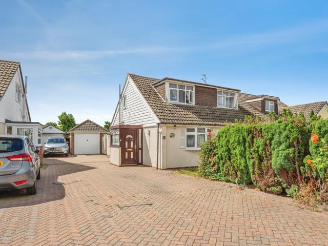 3 bedroom bungalow for sale