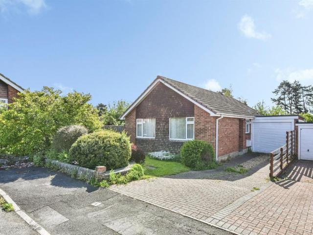 3 bedroom bungalow for sale