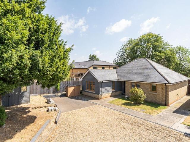 3 bedroom bungalow for sale