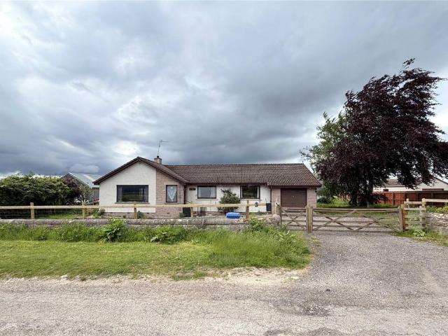 3 bedroom bungalow for sale