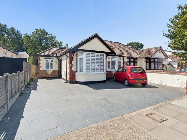 3 bedroom bungalow for sale