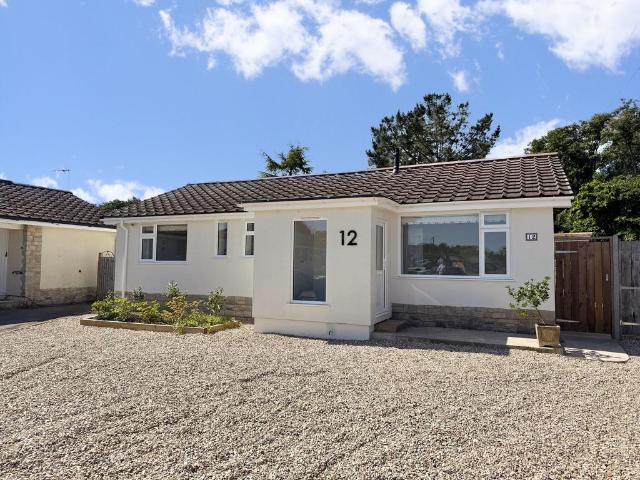 3 bedroom bungalow for sale
