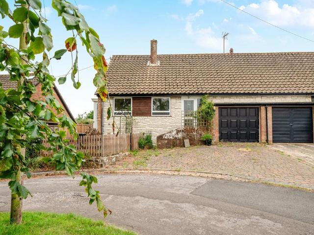 3 bedroom bungalow for sale