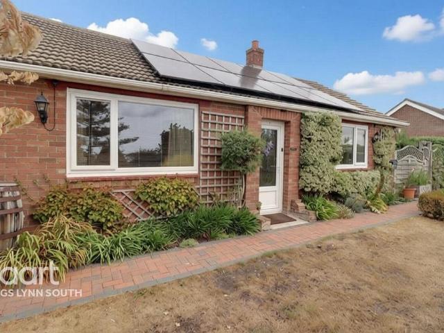 3 bedroom bungalow for sale