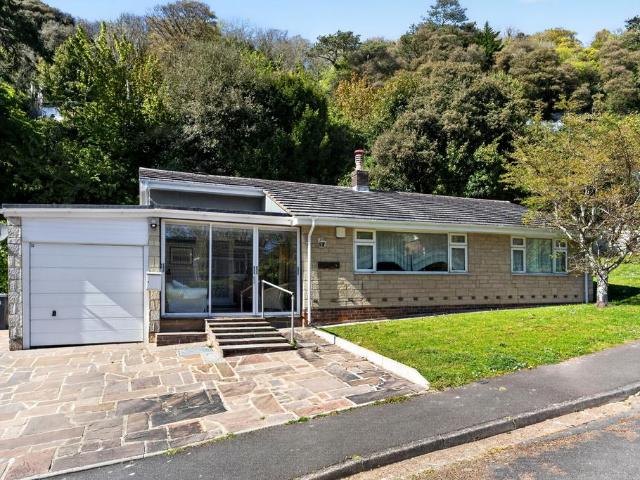 3 bedroom bungalow for sale
