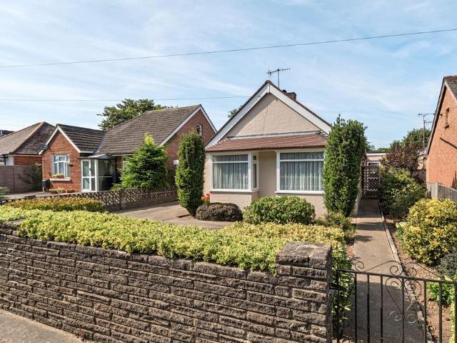 3 bedroom bungalow for sale