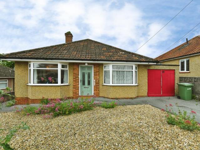 3 bedroom bungalow for sale