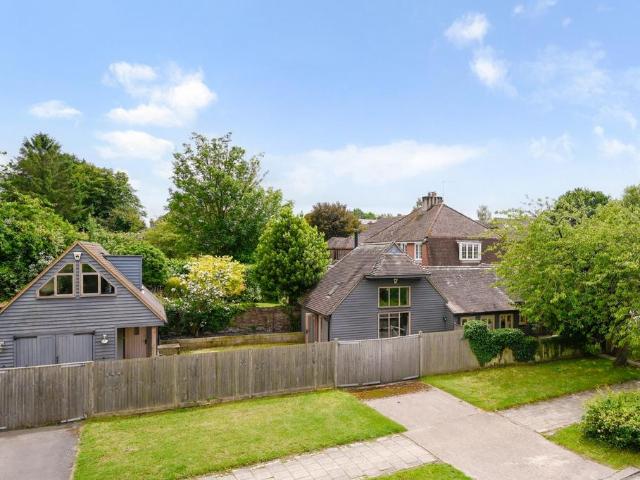 3 bedroom bungalow for sale