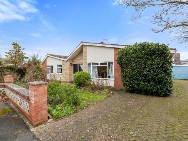 3 bedroom bungalow for sale