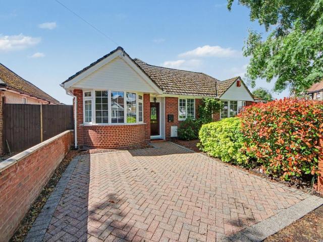 3 bedroom bungalow for sale