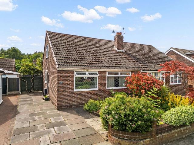 3 bedroom bungalow for sale