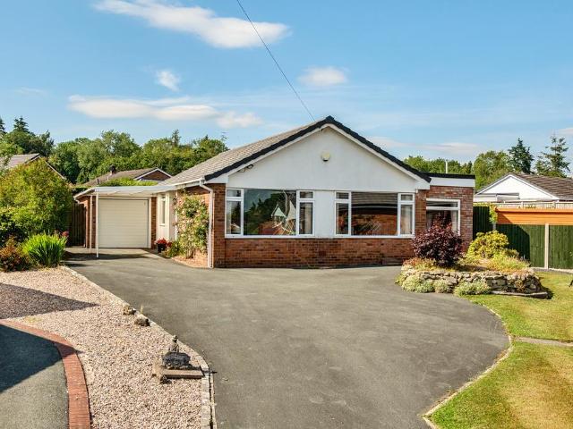 3 bedroom bungalow for sale