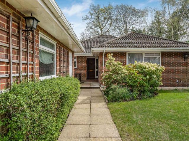 3 bedroom bungalow for sale