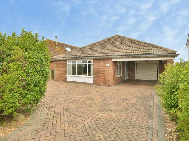 3 bedroom bungalow for sale
