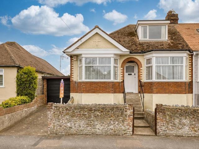 3 bedroom bungalow for sale