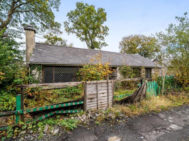 3 bedroom bungalow for sale