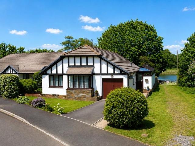 3 bedroom bungalow for sale