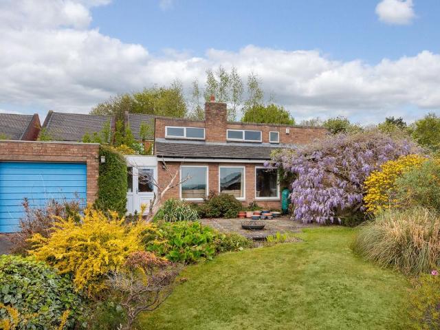 3 bedroom bungalow for sale