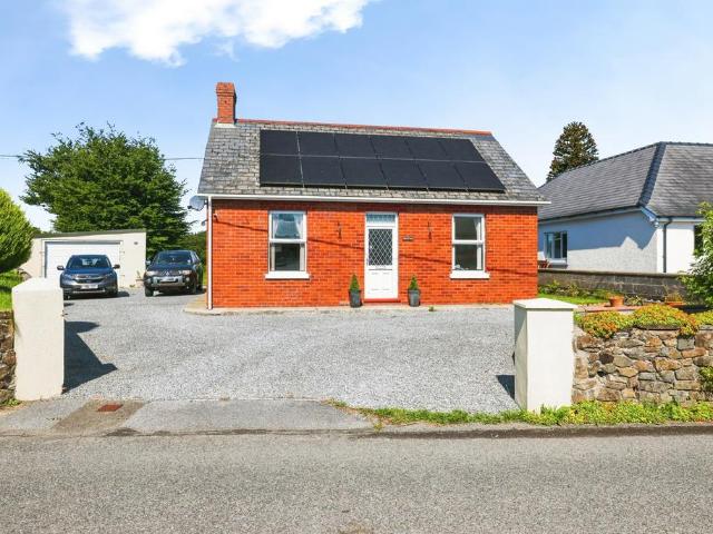 3 bedroom bungalow for sale