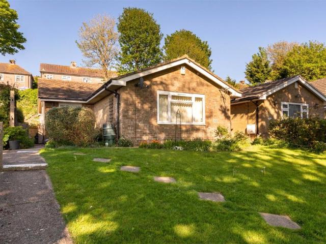 3 bedroom bungalow for sale