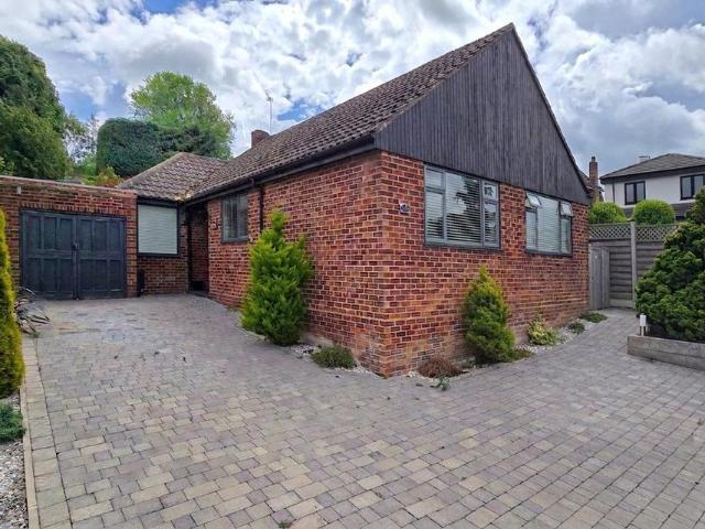 3 bedroom bungalow for sale