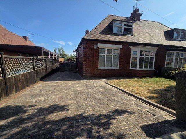 3 bedroom bungalow for sale
