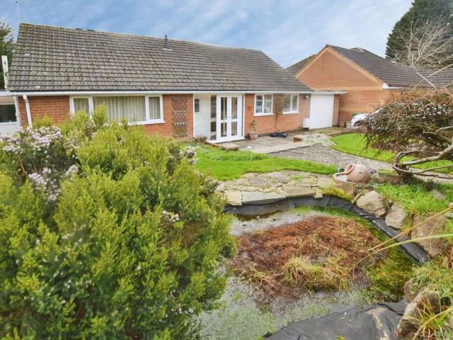 3 bedroom bungalow for sale