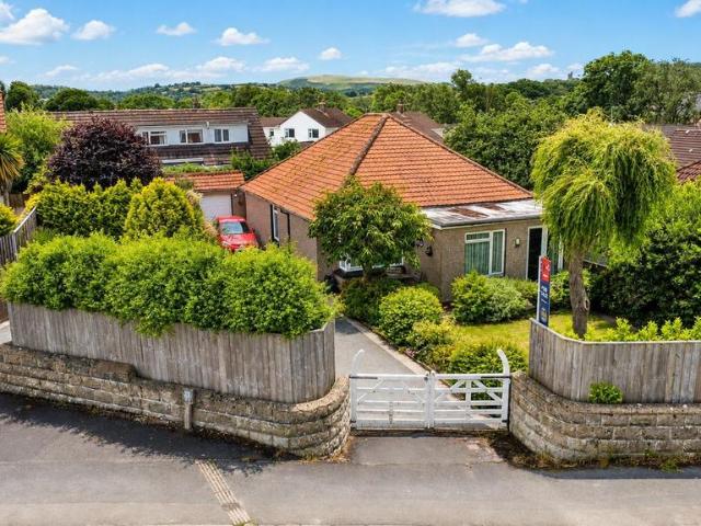 3 bedroom bungalow for sale
