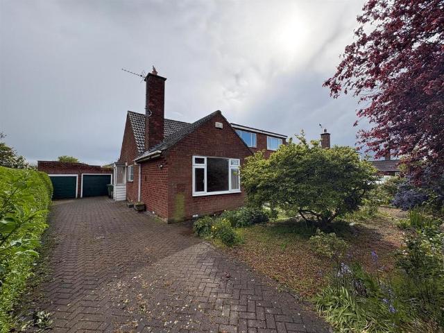 3 bedroom bungalow for sale