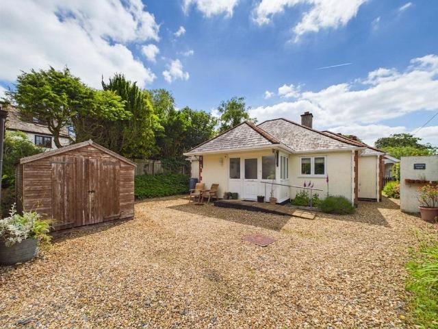 3 bedroom bungalow for sale