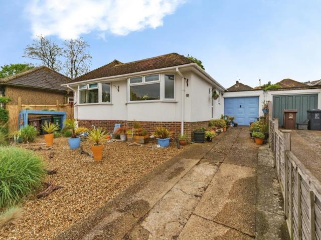 3 bedroom bungalow for sale