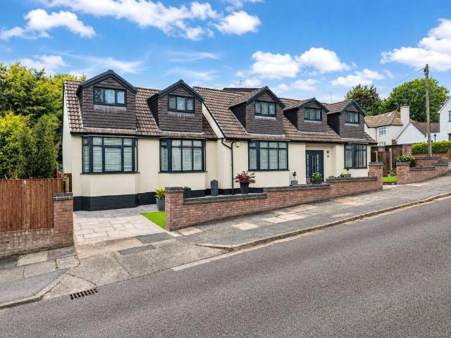 3 bedroom bungalow for sale