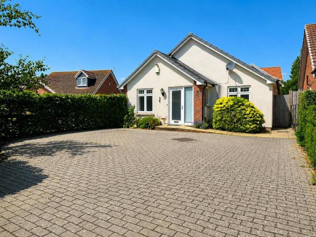 3 bedroom bungalow for sale