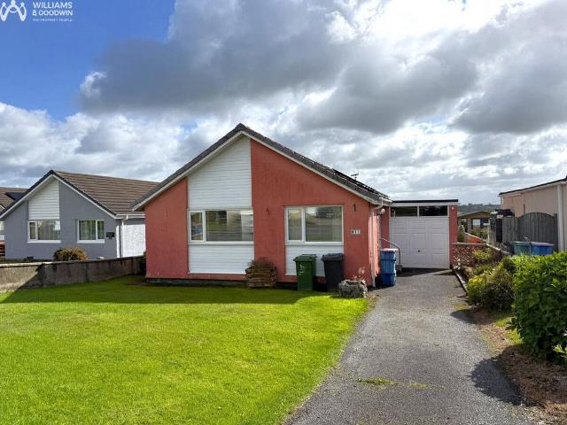 3 bedroom bungalow for sale