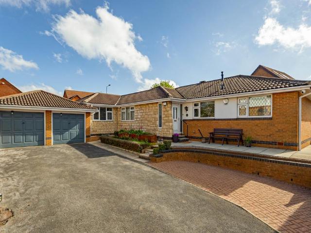 3 bedroom bungalow for sale