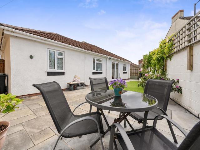 3 bedroom bungalow for sale