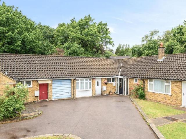 3 bedroom bungalow for sale