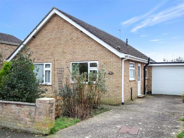 2 bedroom bungalow for sale