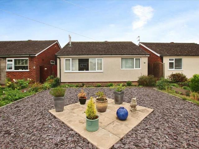3 bedroom bungalow for sale