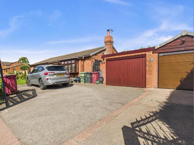 3 bedroom bungalow for sale