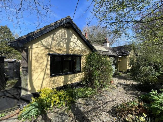 3 bedroom bungalow for sale