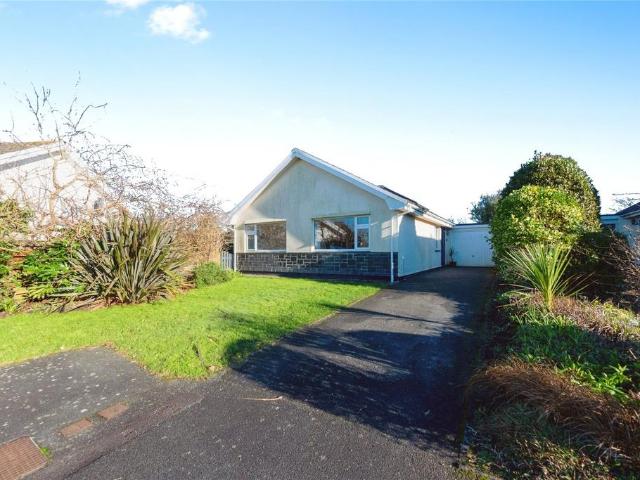 3 bedroom bungalow for sale