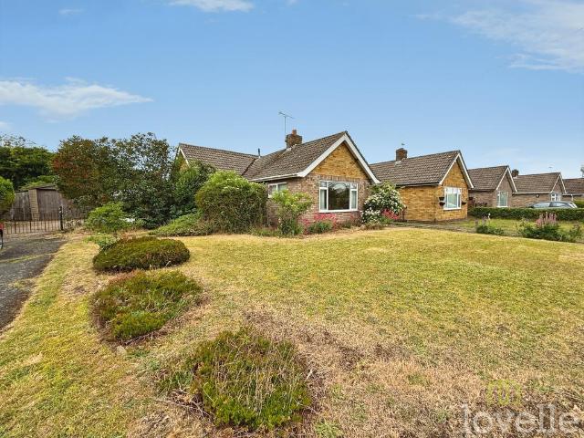 3 bedroom bungalow for sale